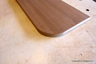 Fine Wood Finishing: Rounded Corners on Veneered Wood