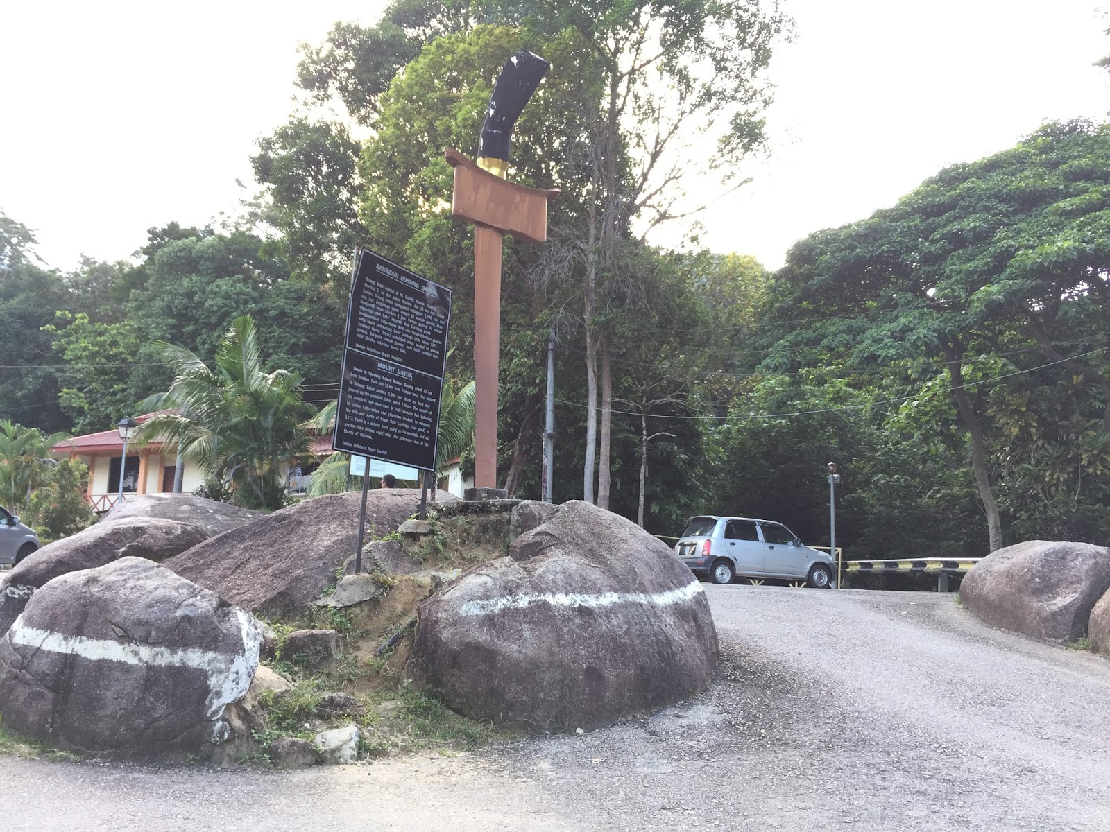 Adventurous: Gunung Datuk