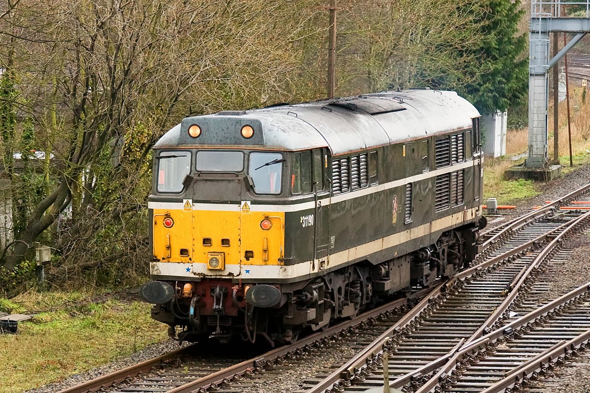 47s and other Classic Power at Southampton: 31190 returns to Totton ...
