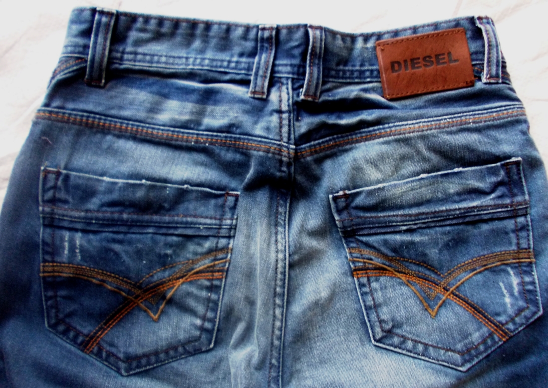 THE BRAND STORE : DIESEL DENIM JEANS - Item Code - DS750