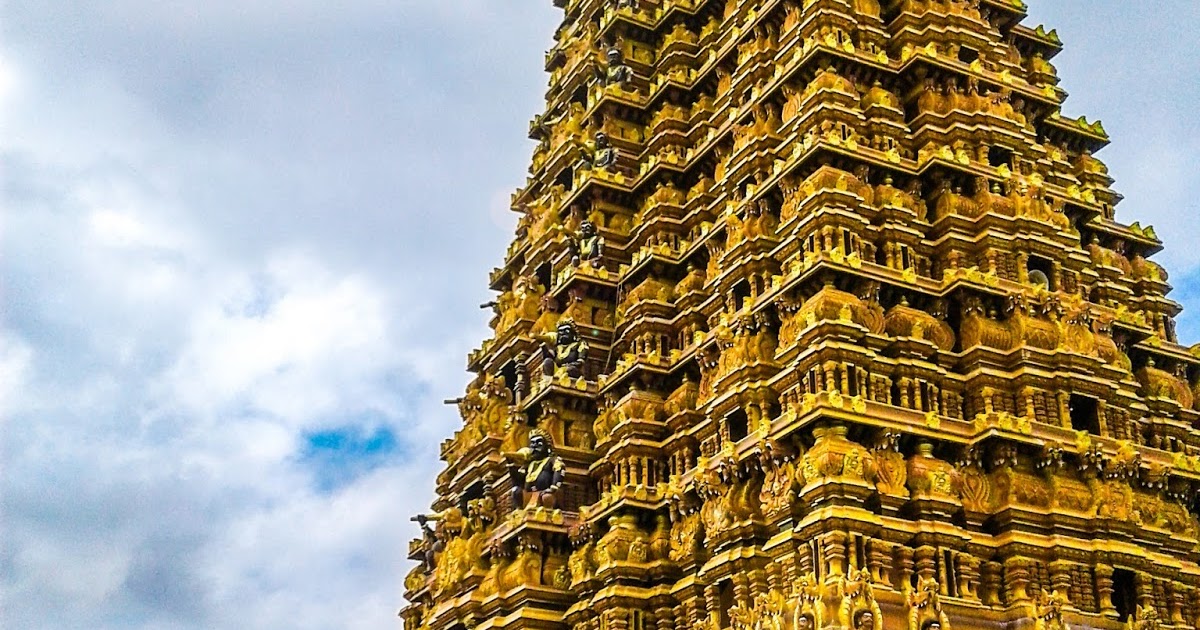Tamil's God. Nallur Kandaswami Kovil.