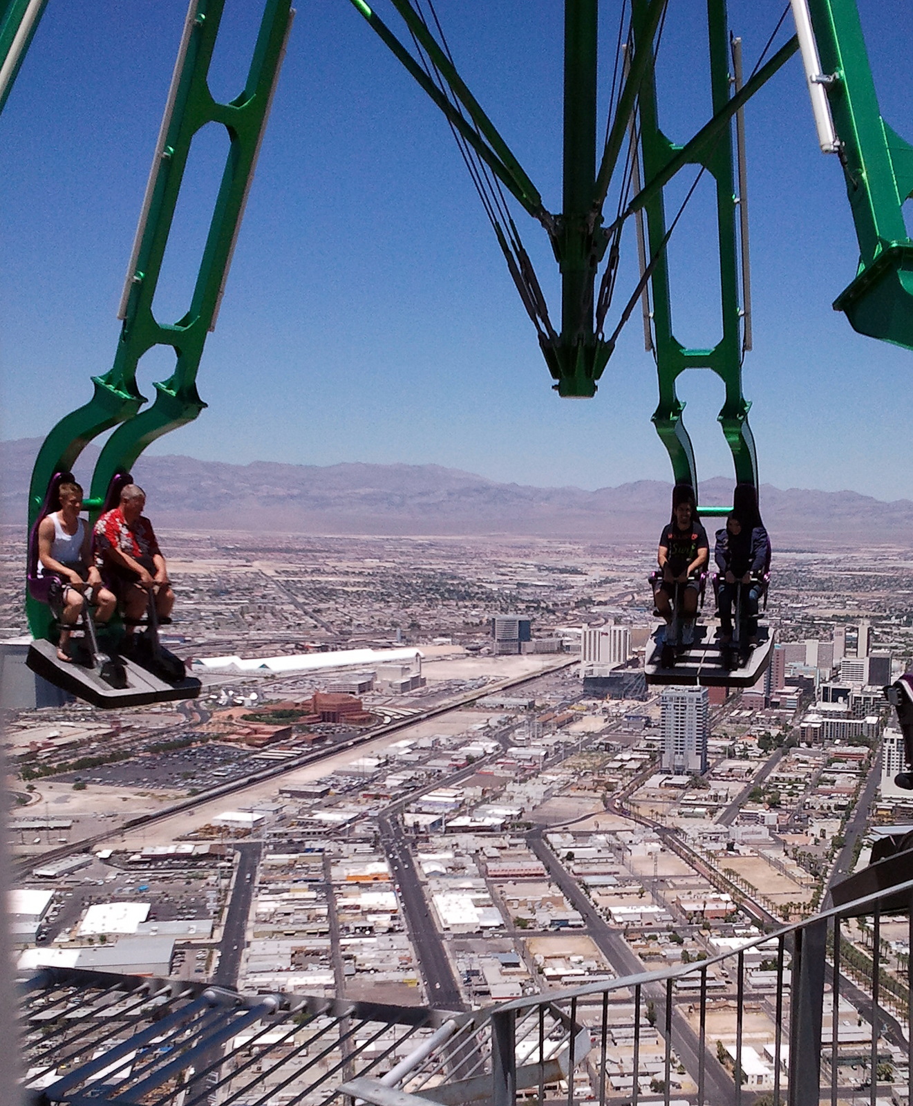 What Am I Doing?: I Do Stratosphere Insanity The Ride!