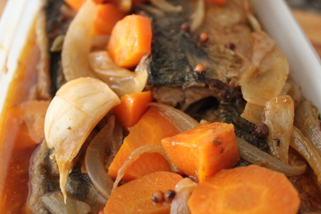 Caballa o verdel (Verat) en escabeche - Pickled mackerel