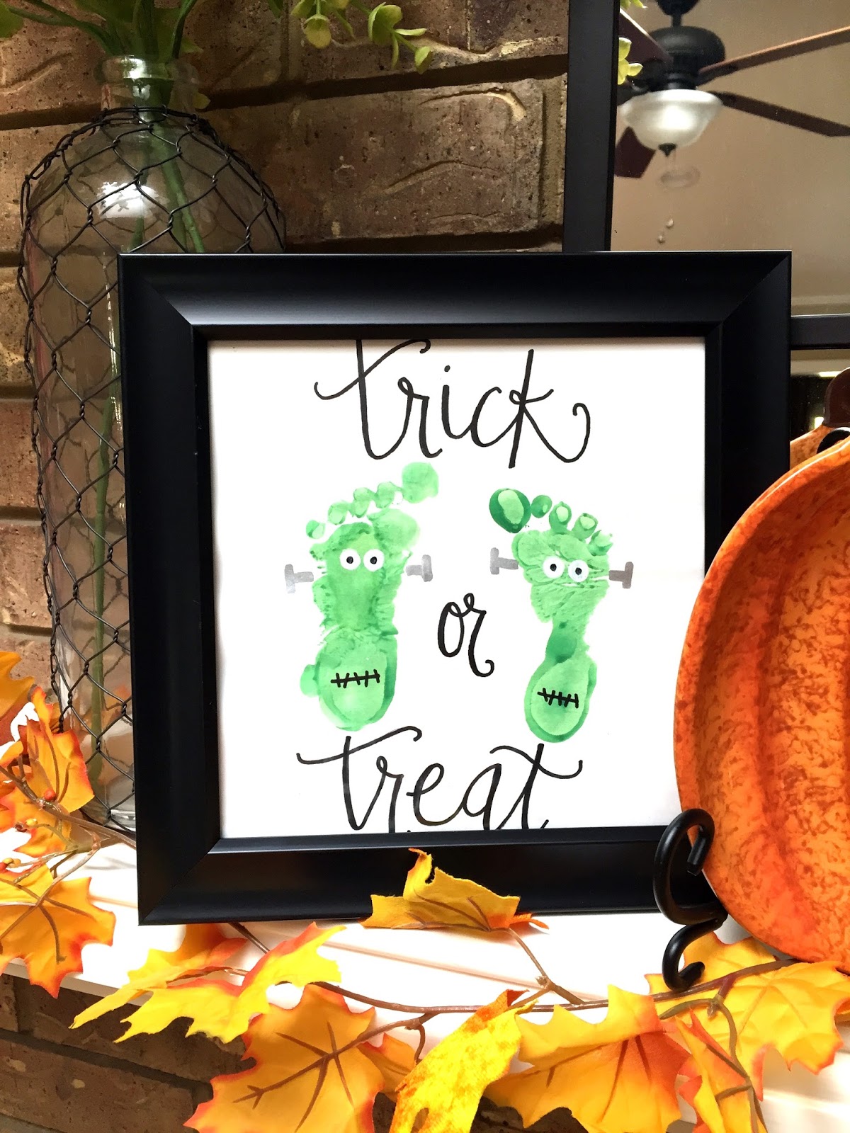 Live and Learn: Halloween Fun: Frankenstein footprint craft + printable ...