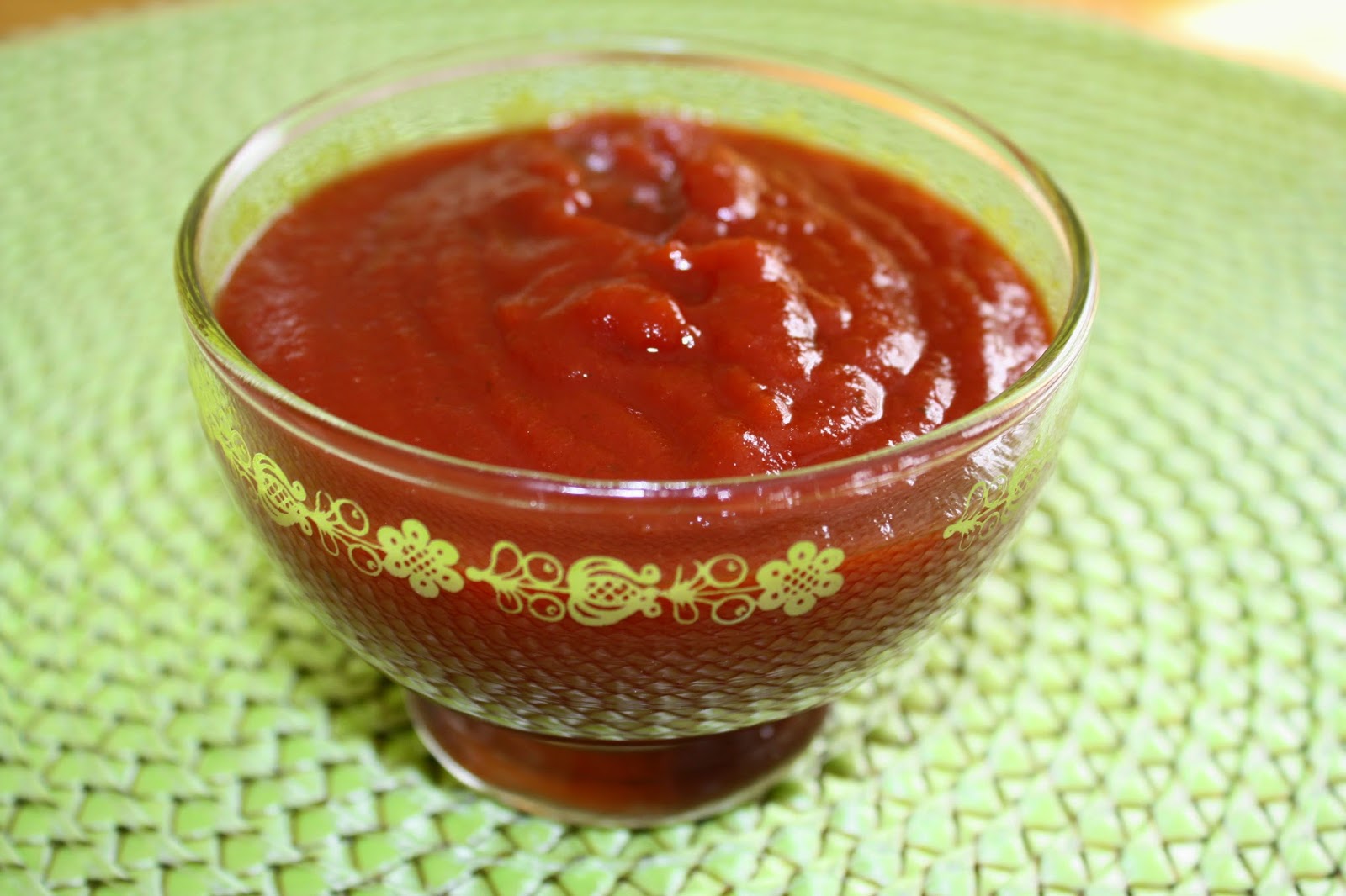 Maman, qu'est-ce qu'on mange?: Ketchup rouge style ''heinz''