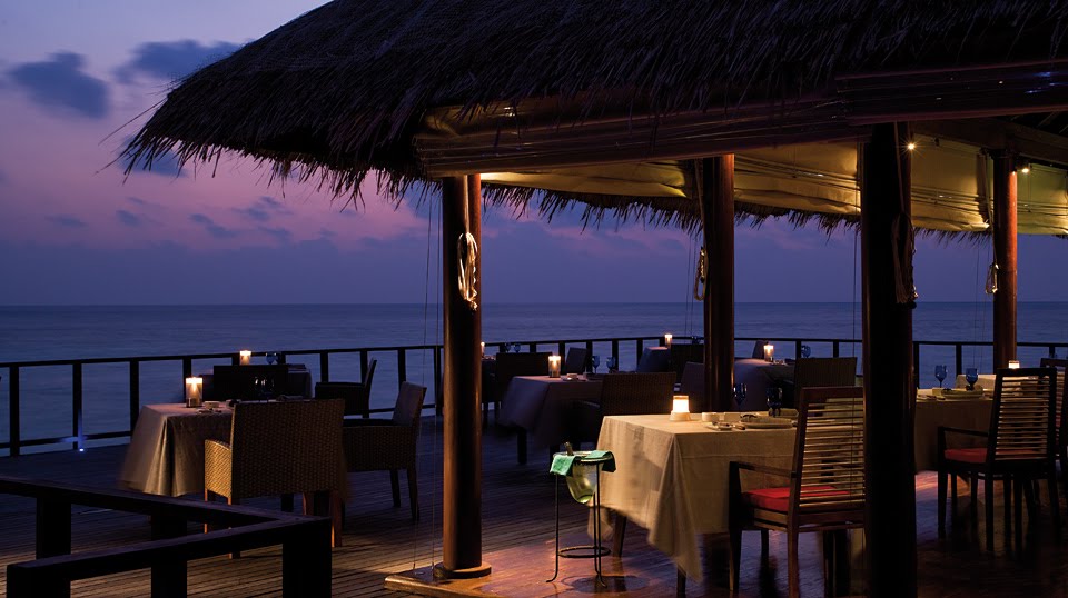 Luxury Life Design: Coco Palm - Maldives