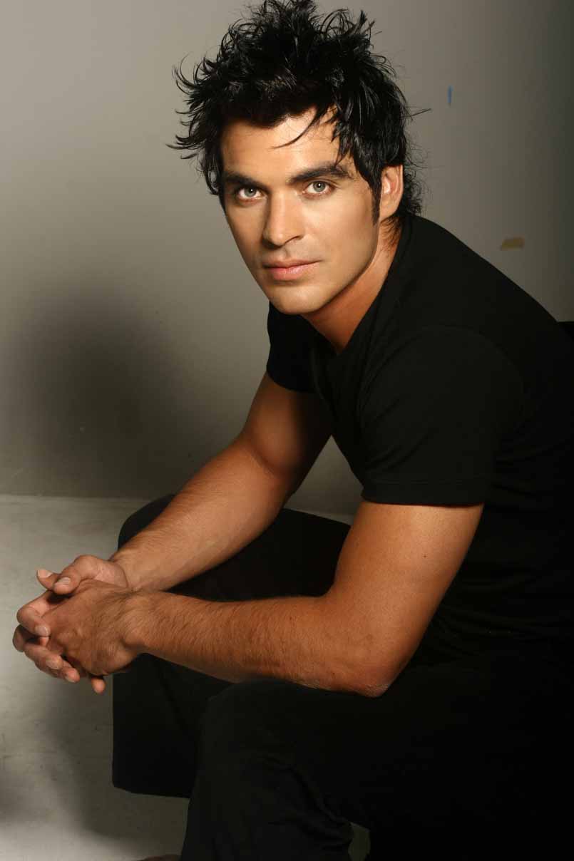 .: ACTOR: TIBERIO CRUZ