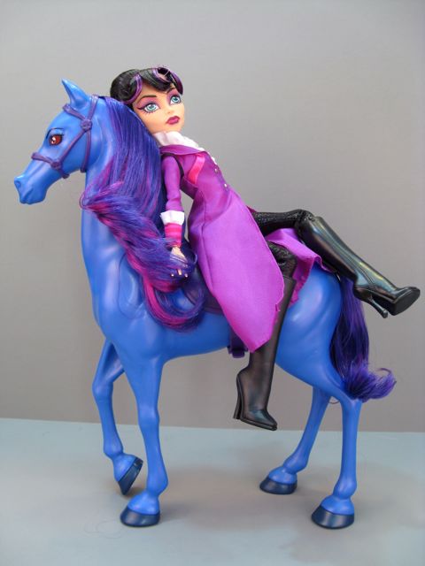 Monster High "Headless Headmistress Bloodgood" | The Toy Box Philosopher