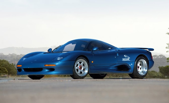 Top 10 Luxury High Performance Cars 2019