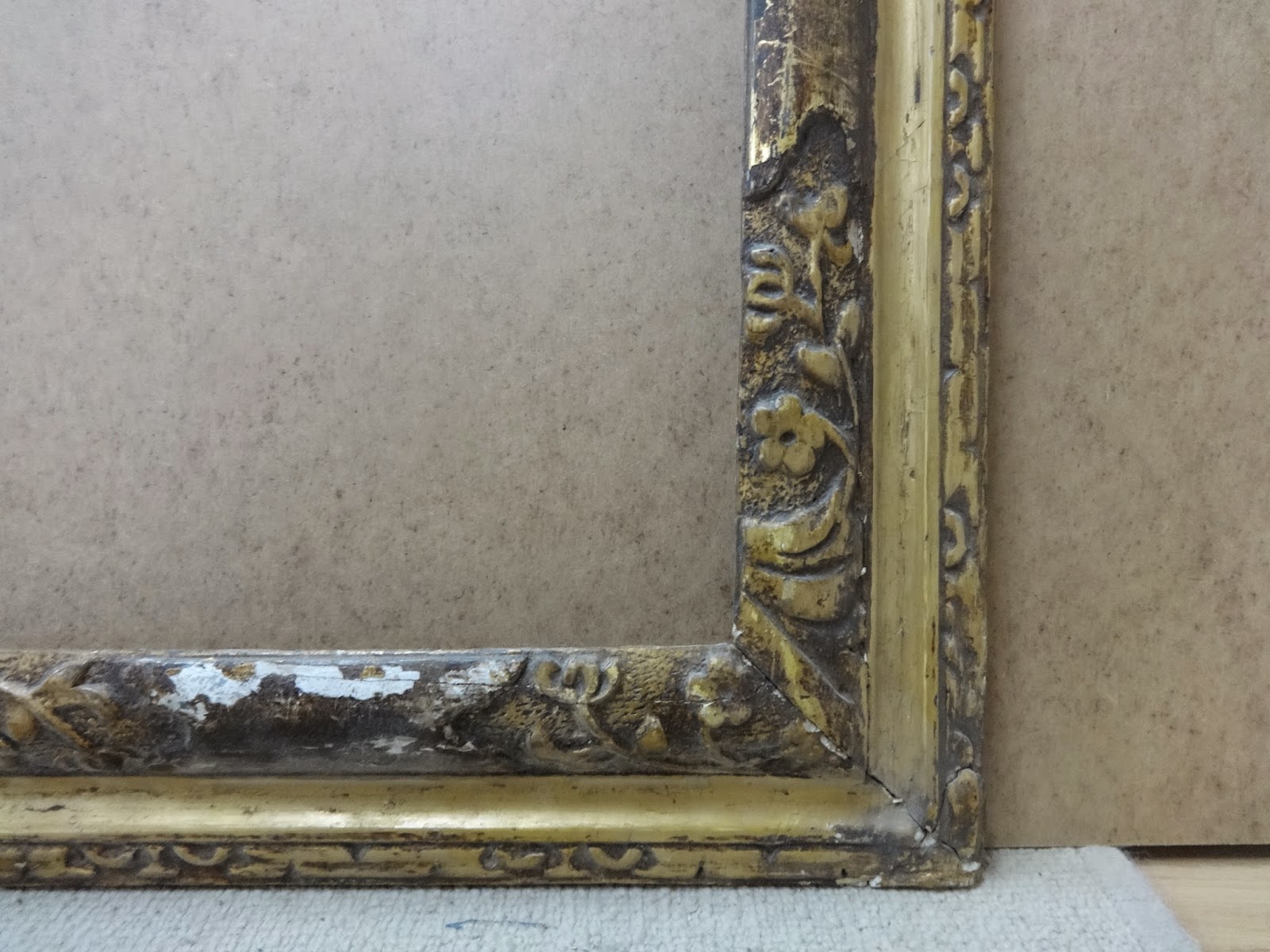 Antique Frame Sale: A 17th Century Lely Frame for Restoration