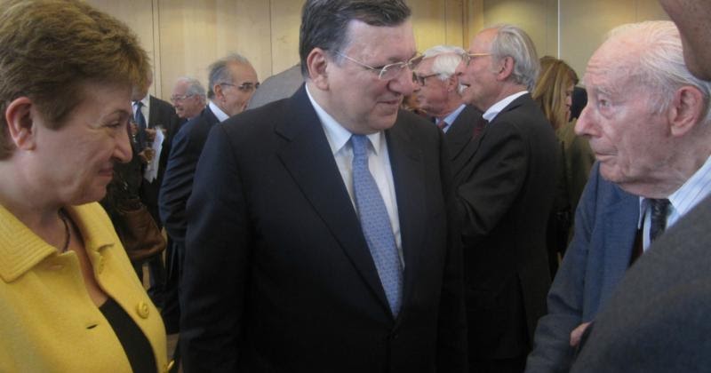Οίμος-Αθήνα: ΓΙΑΤΙ ΑΚΡΙΒΩΣ ΓΙΟΡΤΑΖΟΥΝ ΤΗΝ ΣΥΝΘΗΚΗ ΤΗΣ ΡΩΜΗΣ;
