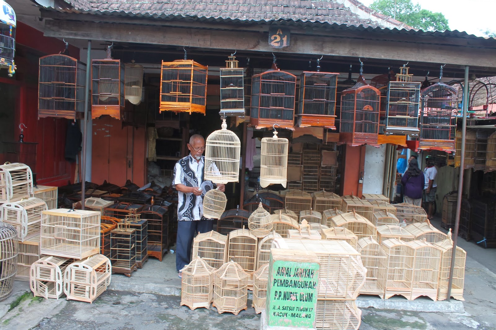 Pasar Burung "Splindit" Kota Malang; Jenis Burung Dan Info Lainnya ...