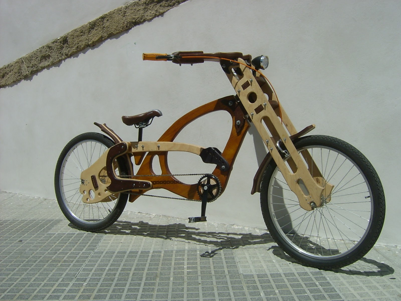 Miki Raúl Custom Bike: Tus sueños en madera