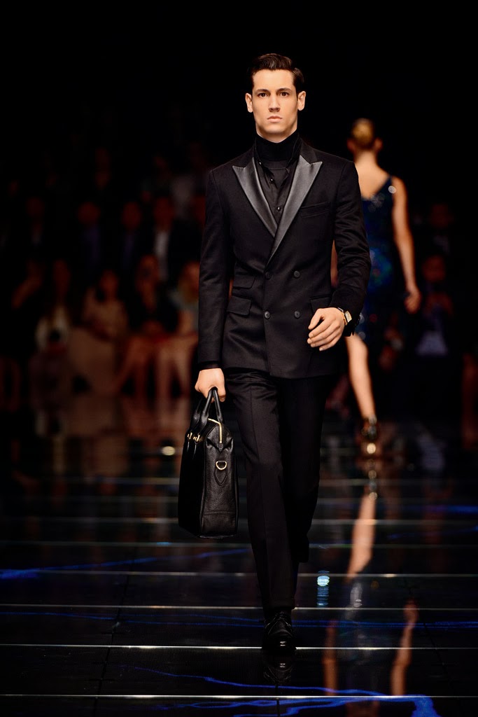 Hugo Boss Coat for Men | Catwalk City of China by Hugo Boss | Autumn ...