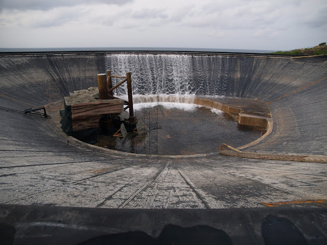 model ships in the cinema: STUDIO TANK FACILITIES