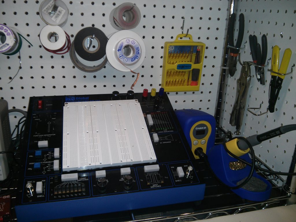 SandyMakes.org: Portable Electronics Workbench