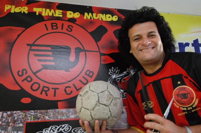 BLOG DO ROBERTO ALMEIDA: ÍBIS SPORT CLUB - 74 ANOS DE GLORIOSAS DERROTAS