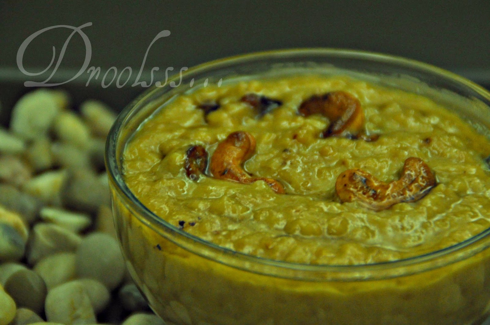 Droolsss . . .: Nurukku Gothambu Payasam/Broken Wheat Payasam (Vishu ...