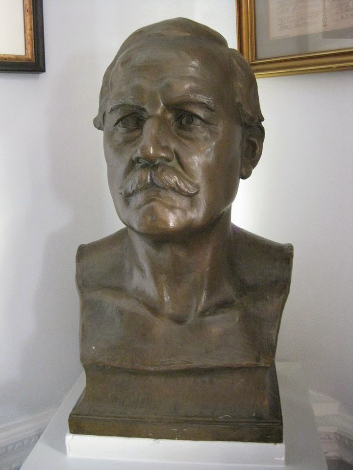 AS THEY WERE: A FORGOTTEN LIMERICK MAN, SIR THOMAS MYLES