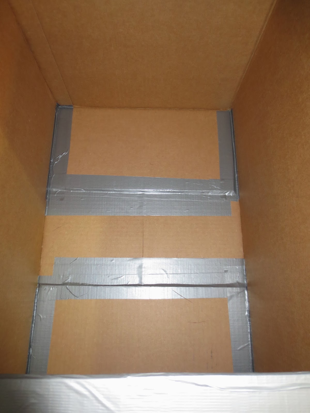 SAND AND WATER TABLES: BUILDING A STRONG BOX TOWER