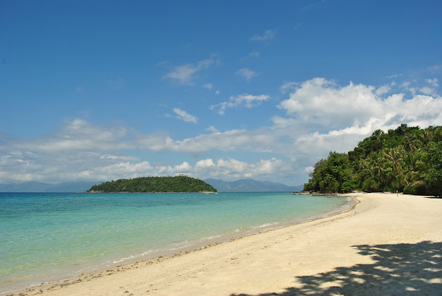 Backpacking Pilipinas: Romblon, Romblon: Beaches as White as Marbles