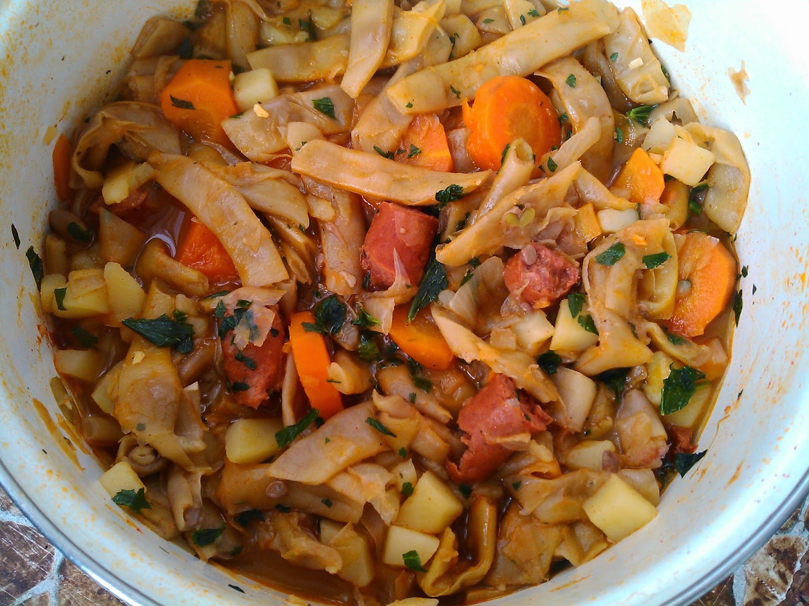 Dinstana buranija sa kobasicama - Bakina kuhinja