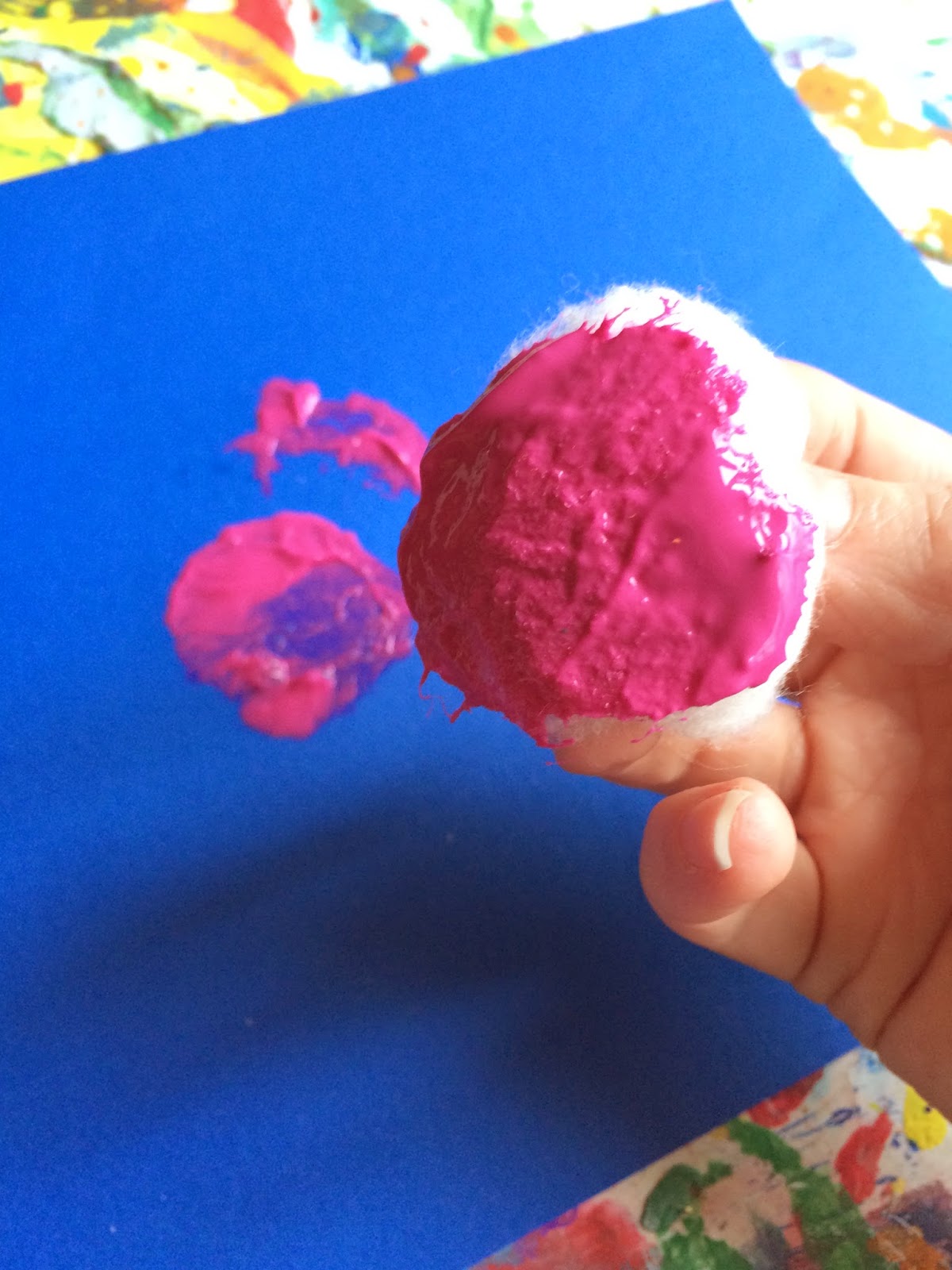 Mini Monets and Mommies: Snowball Toss Paint for Kids