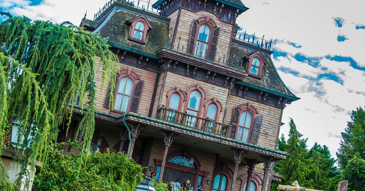 Phantom Manor Scenes