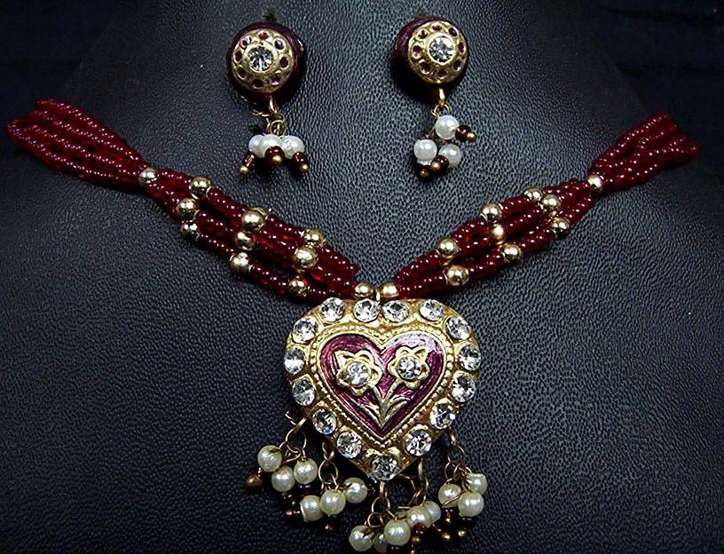 Lac jewellery for all ages: | Beauty Fashion & Fun