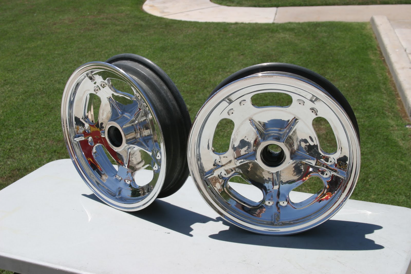 SWAP MEET: Halibrand 'Cookie Cutter' Mags