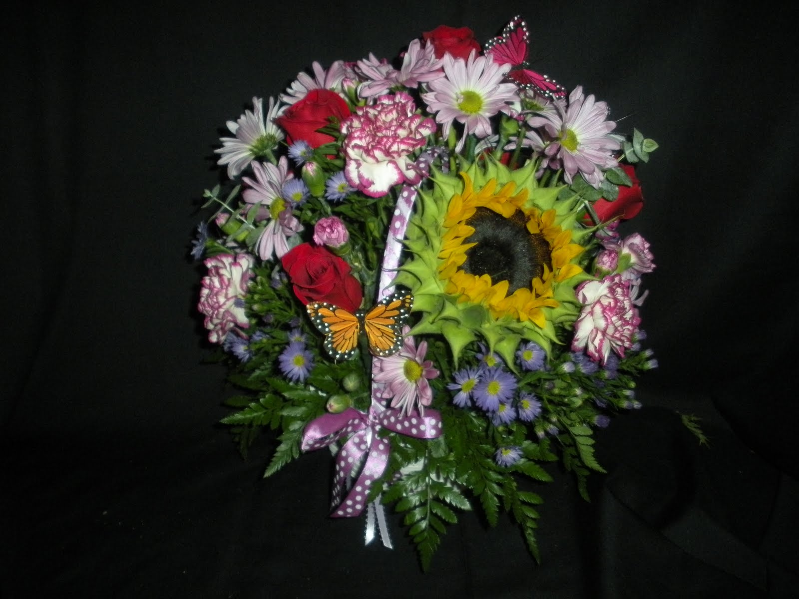 Heather Bee Floral Designs: Round Arrangements