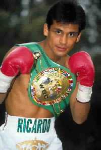 10 mejores Boxeadores de la historia: 10. Finito Lopez