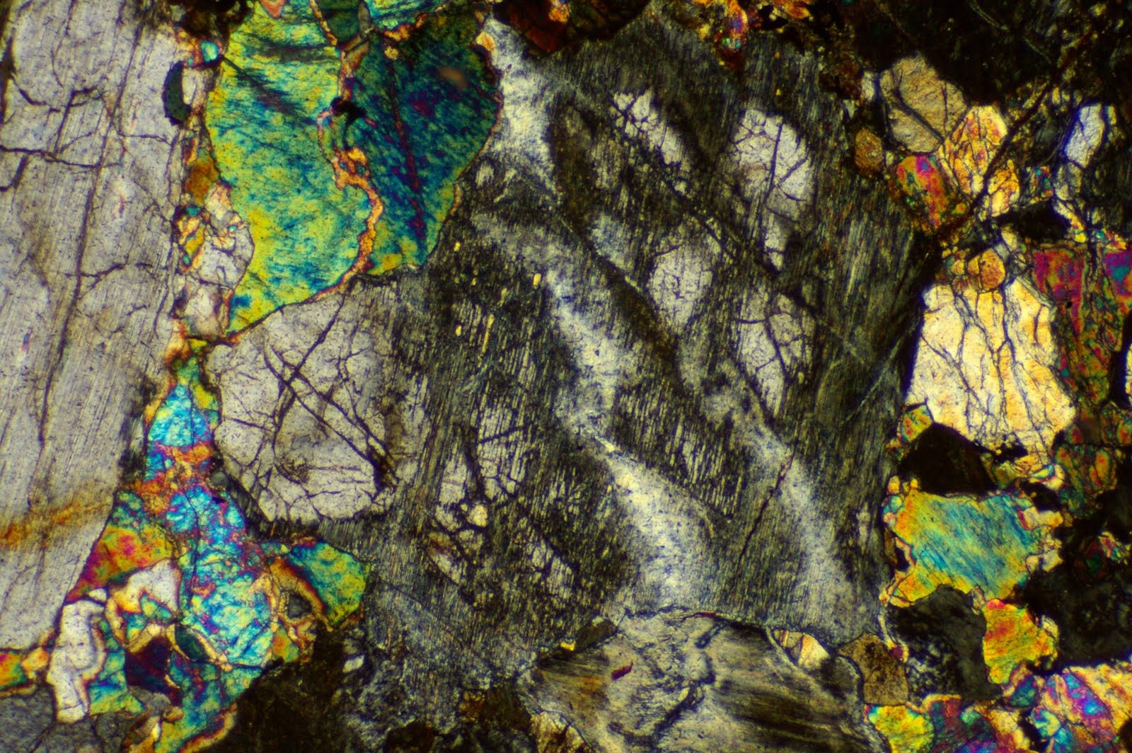 Peridotites: Josephine peridotite (harzburgite) - pyroxene