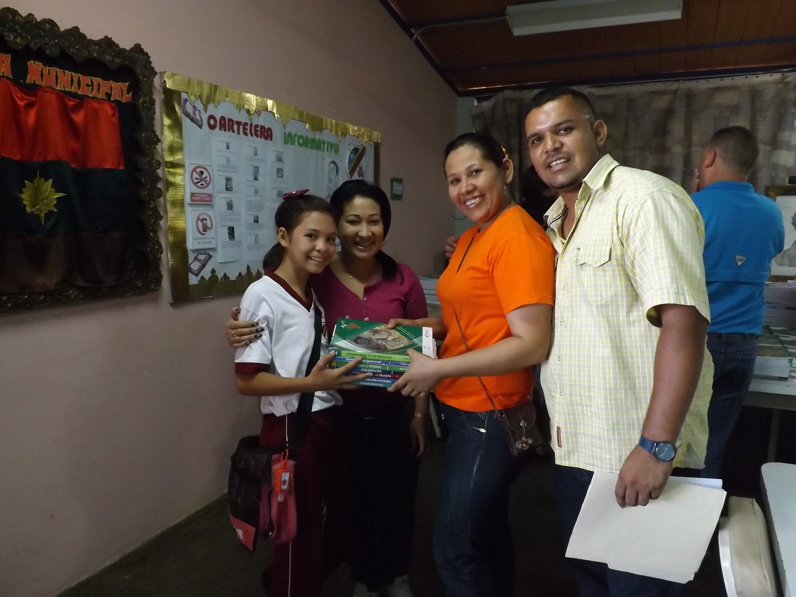 ALFEB: Entrega de la Colección Bicentenaria