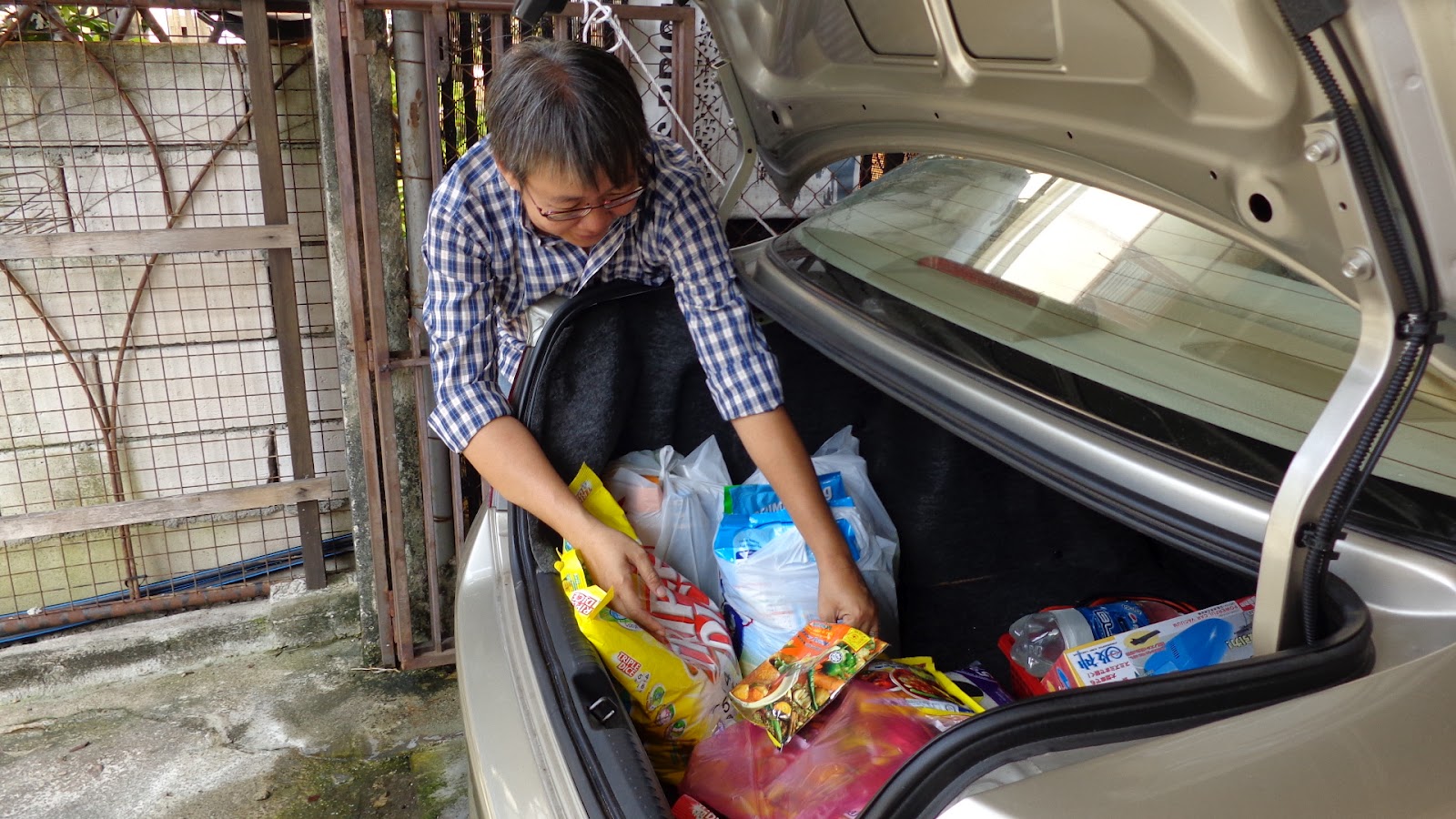 A bit of fragrance always clings to the hand that gives roses: Crystal ...