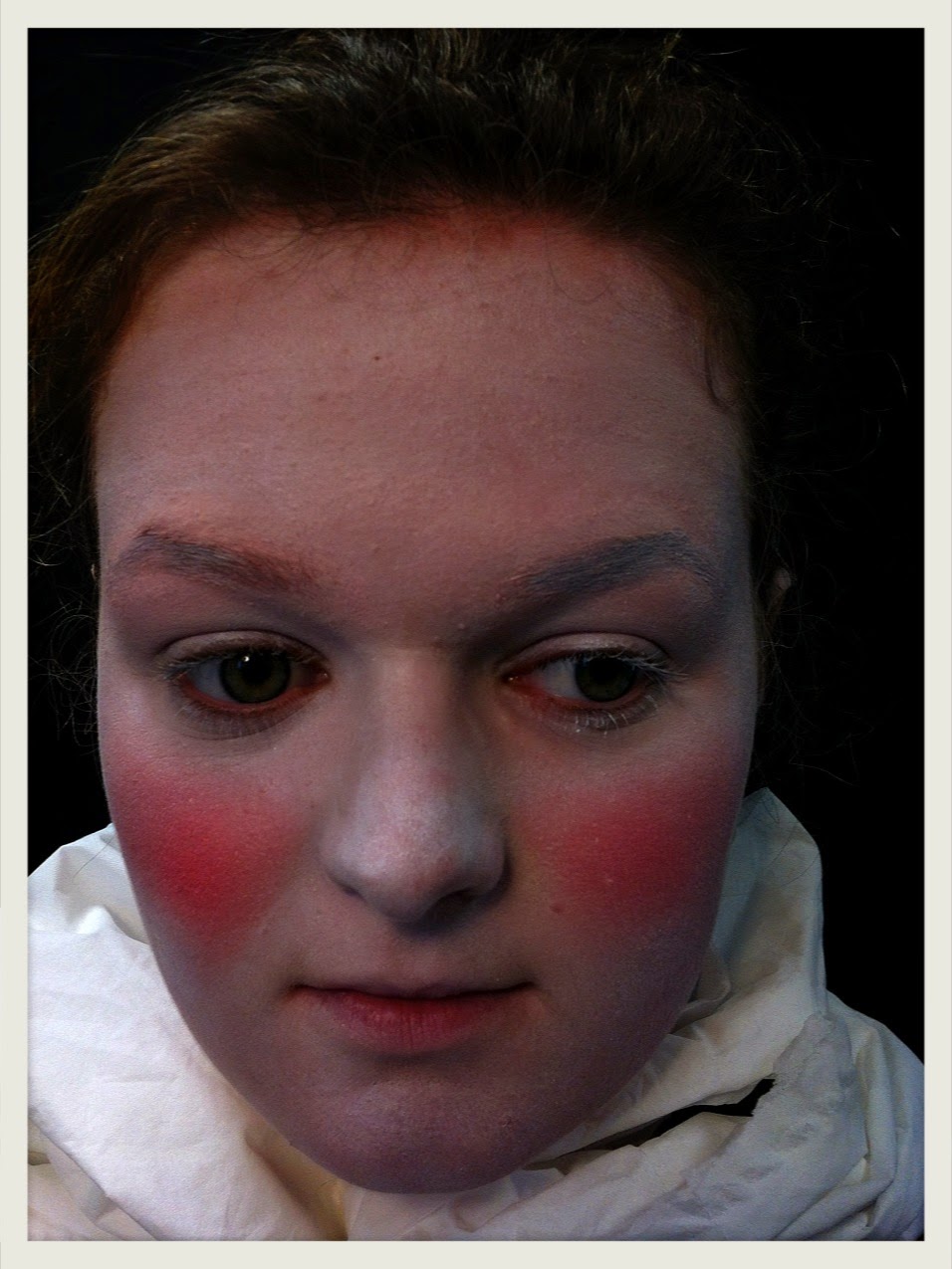 The New Elizabethans: Historical Elizabethan Make-up Application (Eyebrows)