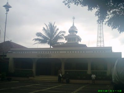 Masandhy berbagi Info : MASJID AL IJABAH Kauman Gunungpati Semarang