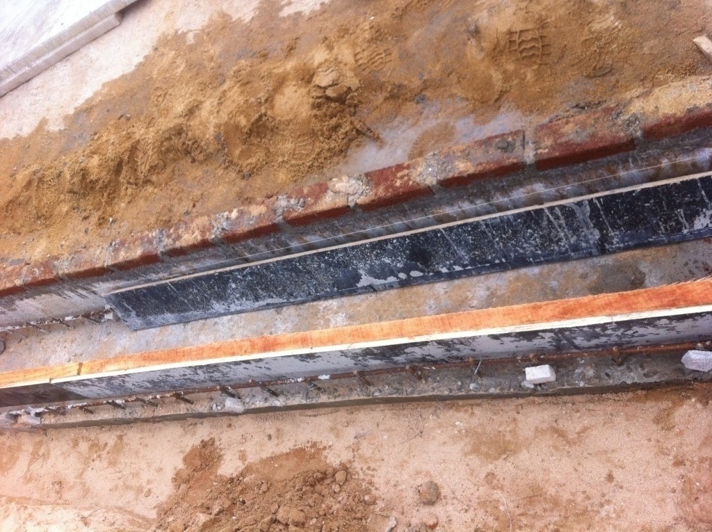 East-West Engineering Services (Pvt) Ltd: RAMP DRAIN 2012.07.05