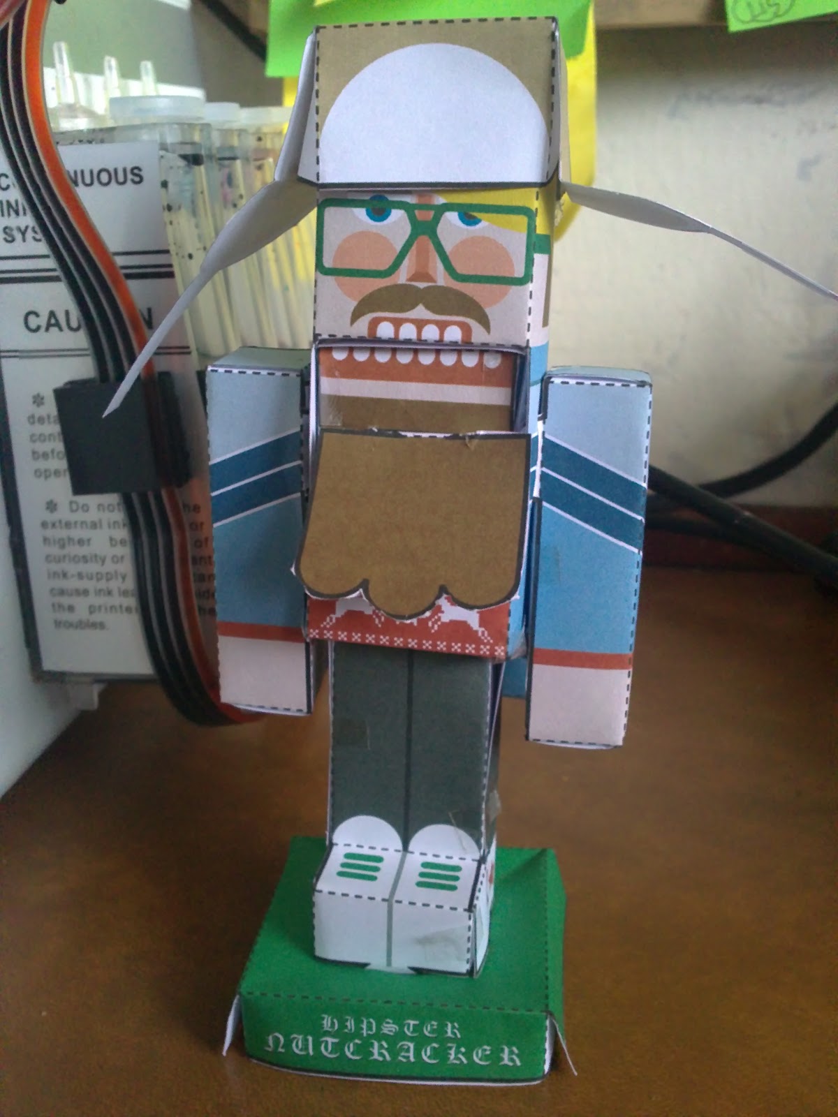 Miss SillyWillySarah: project : printable paper foldables