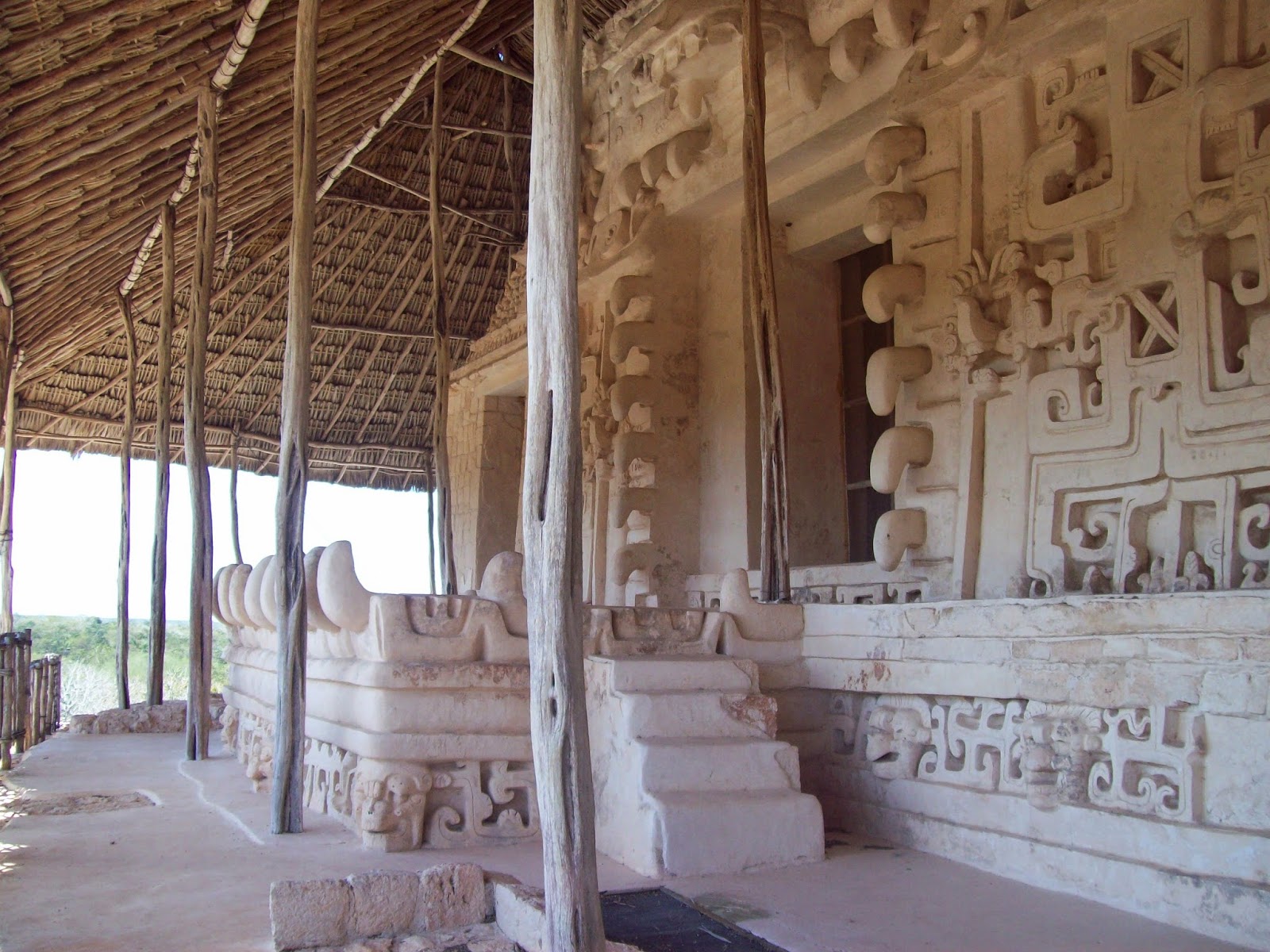 Literatura y Mundo Maya: Ángeles Mayas / Misterios y Descubrimientos