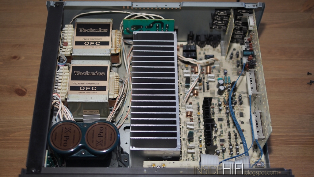 Inside Hi-Fi: Technics SU-VX800 (SU-VX800EG-K)