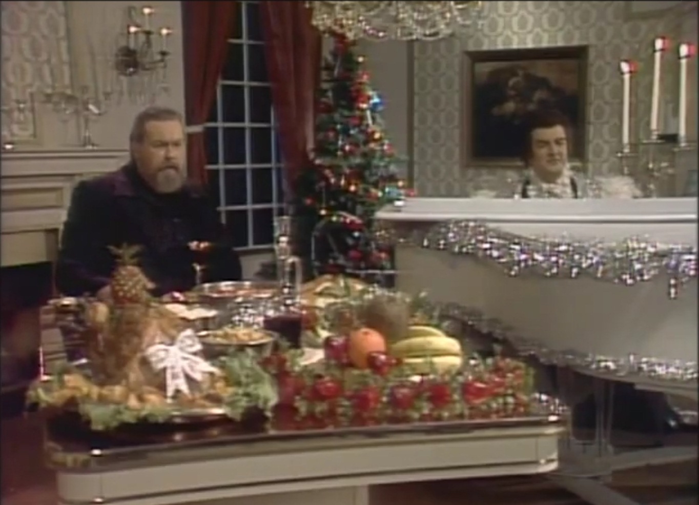 Holiday Film Reviews: SCTV: "Staff Christmas Party"