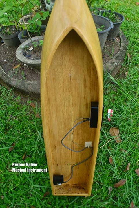 Borneo Native Musical Instrument: Sape 2