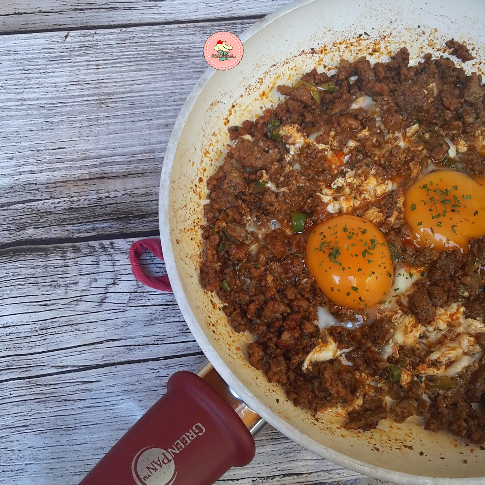 ACILI KIYMALI YUMURTA ~ H.G.'s Kitchen