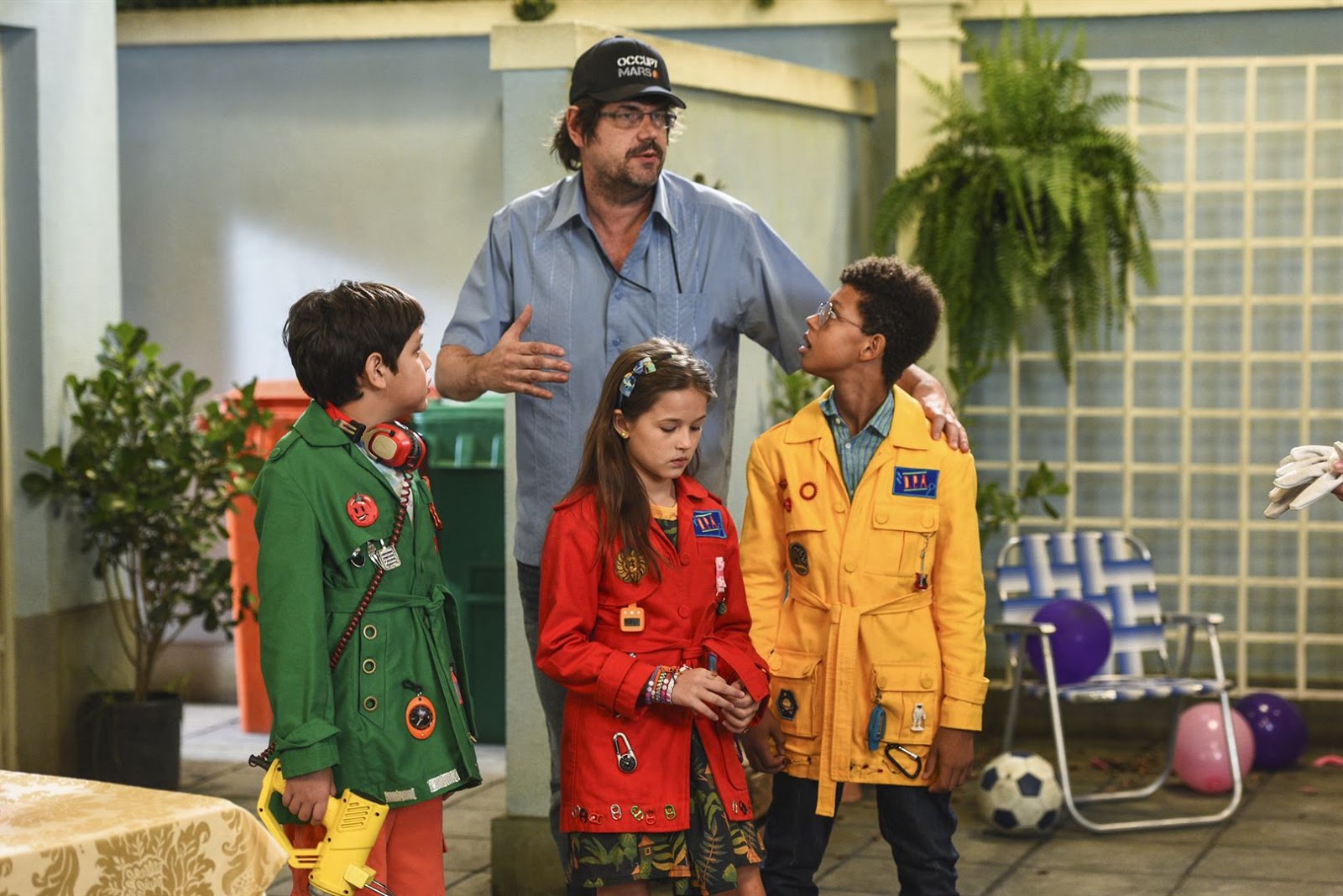 Trailer, pôster e primeiras imagens de Detetives do Prédio Azul (D.P.A ...