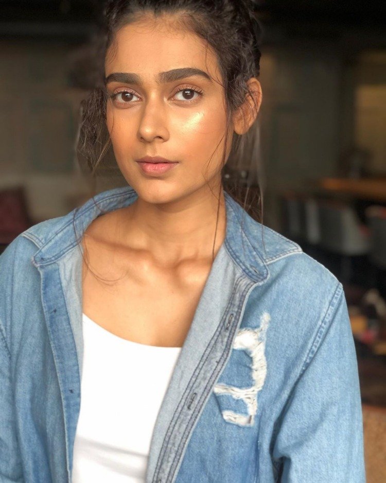 Aakanksha Singh Latest Photoshoot Stills