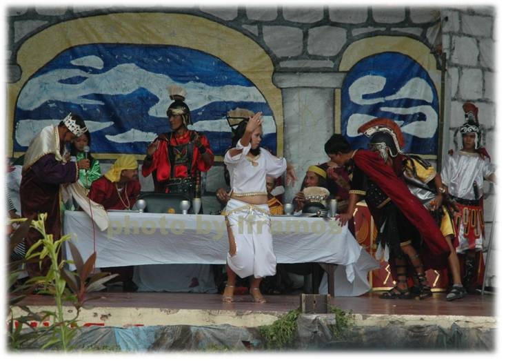 Naquem.: Cenakulo 2010 from The Centurion Original of Paete, Laguna