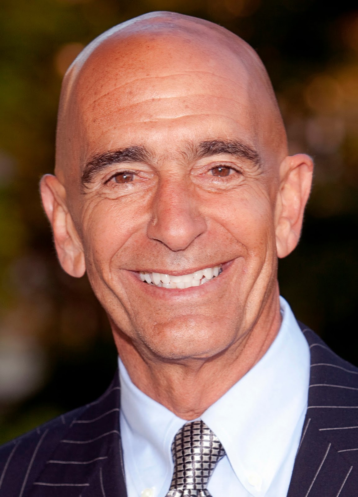 Tom Barrack - Play US