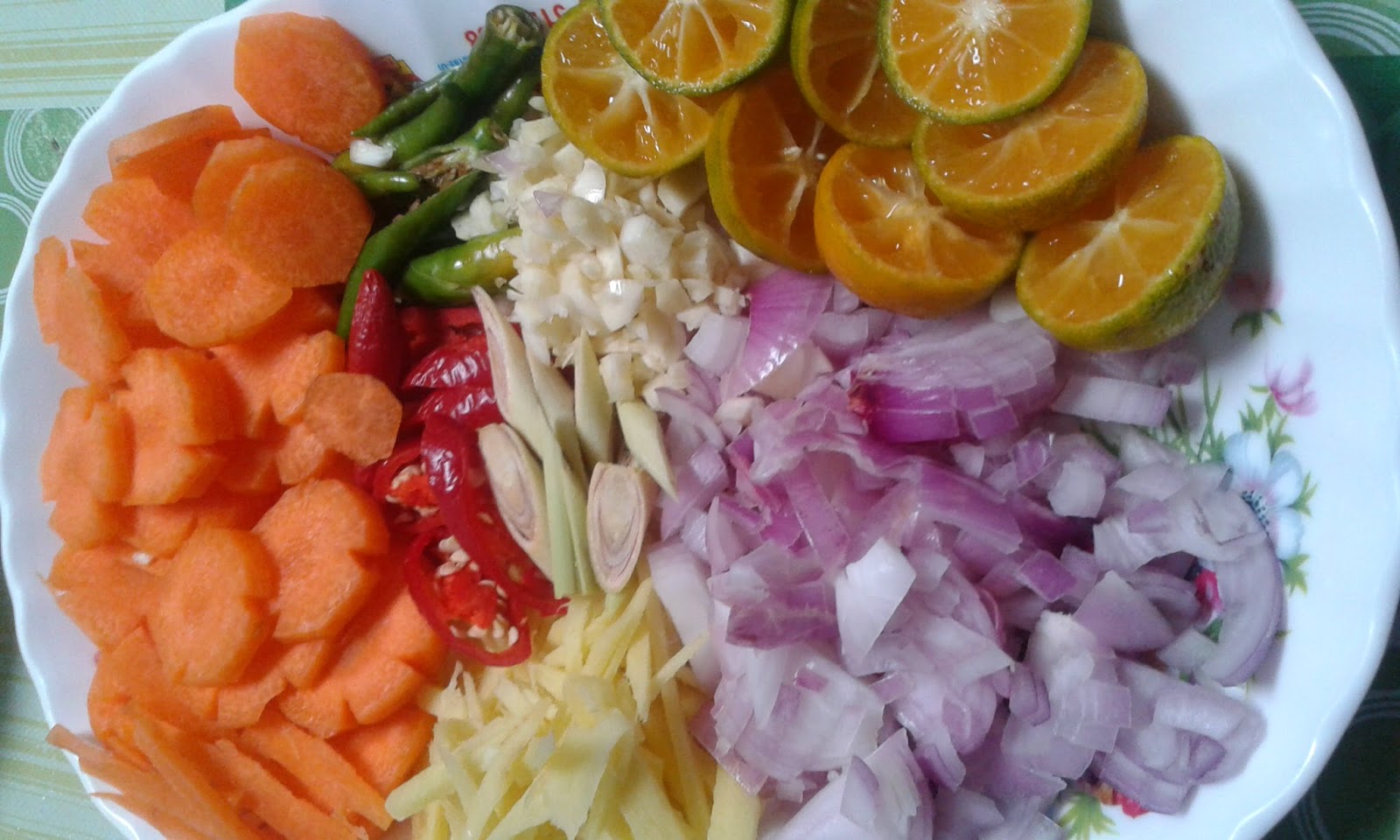 Zalekha Luvs Cooking: Siakap Stim Asam Kelubi @Asam Paya