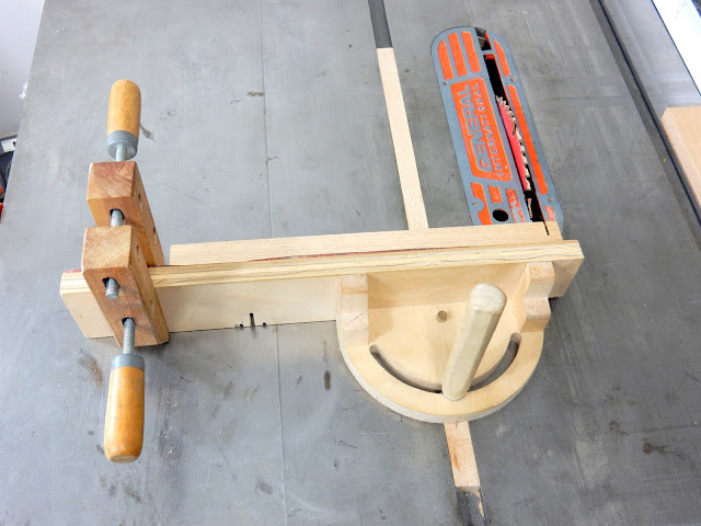 Jax Design: How to cut bird's mouth joinery on a table saw- make a ...